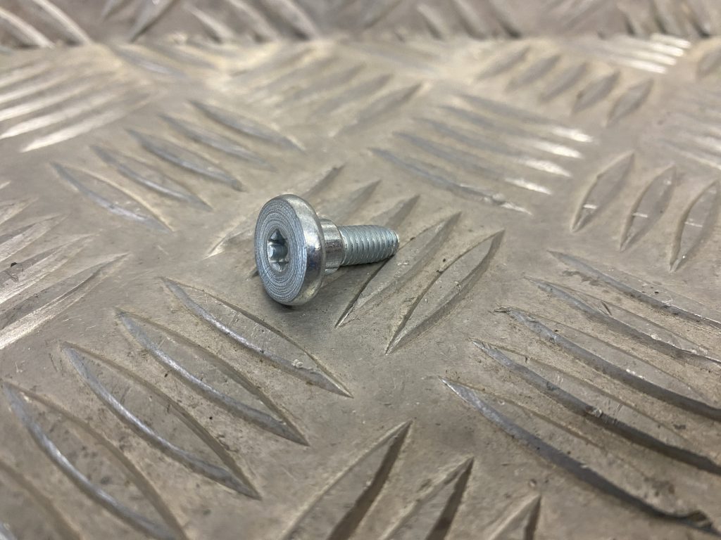 Onan 823-0015 Torx Screw - Yakima Generator