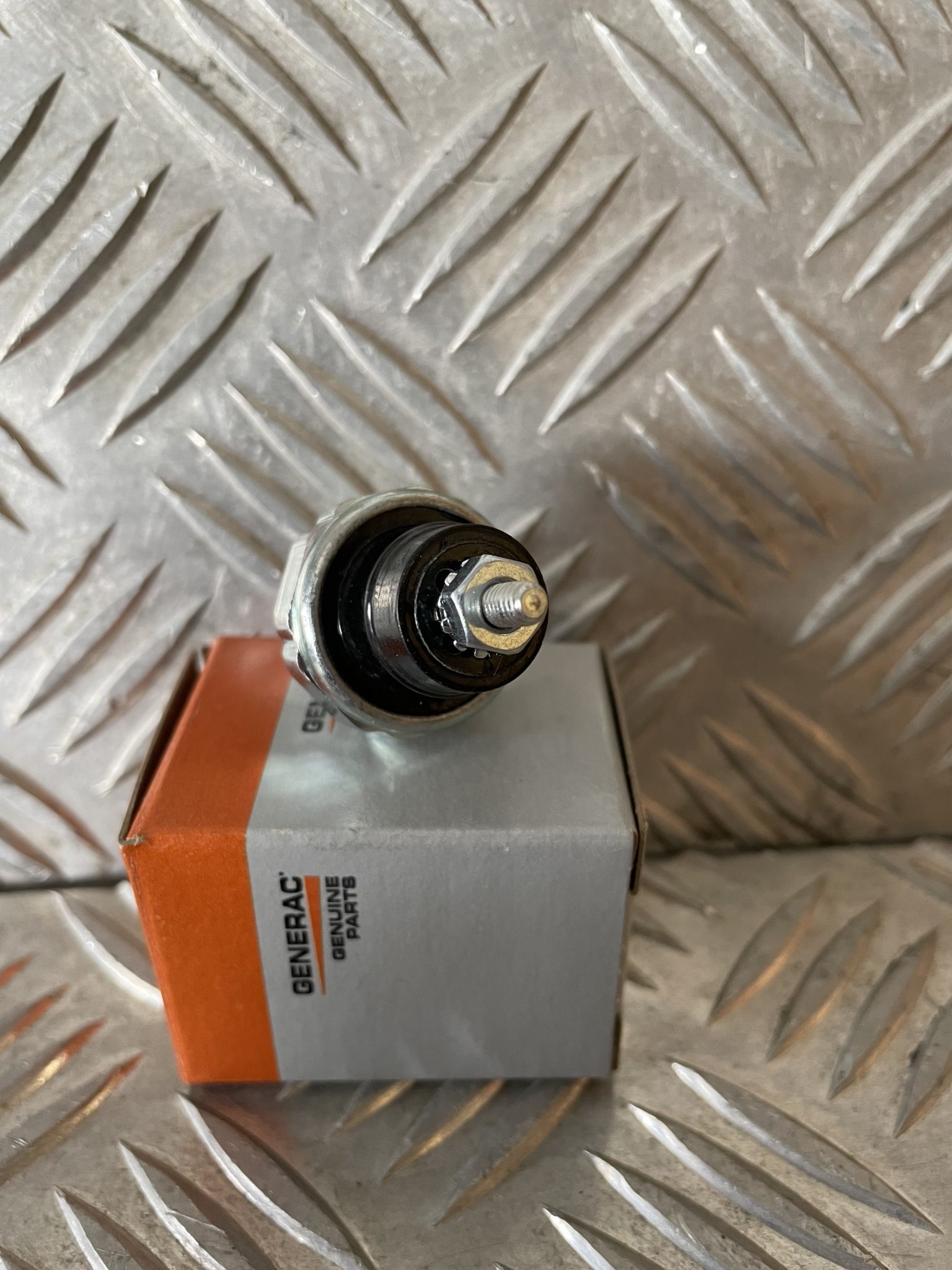 Generac G060108 Low Oil Pressure Switch - Yakima Generator